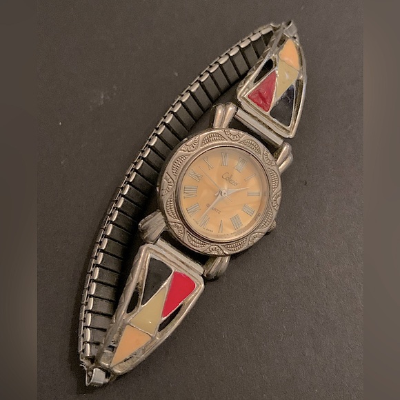 Jewelry | Vintage Elastic Band Quartz Native Styled Womans Watch | Poshmark